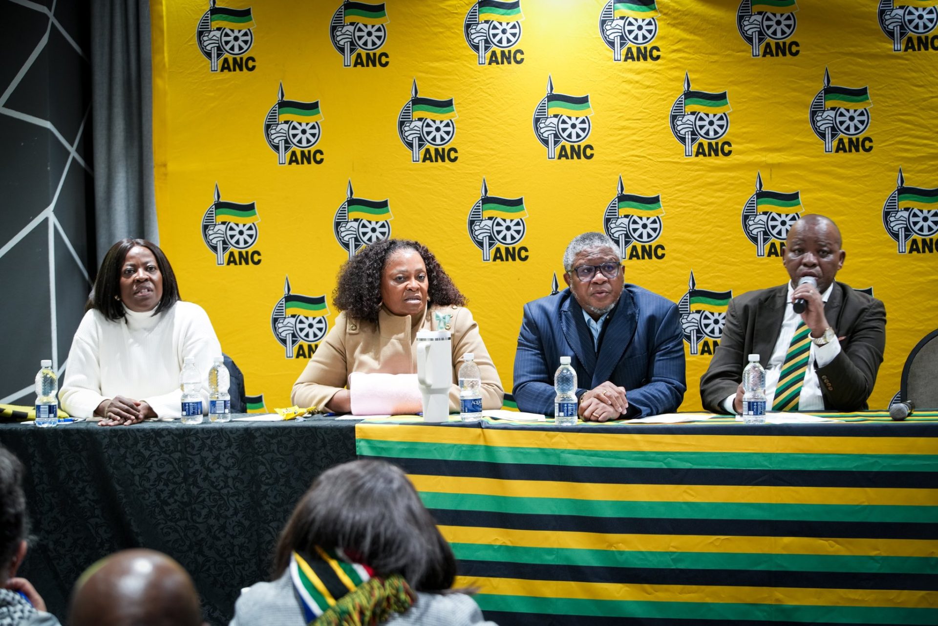 ANC rallies behind Ramaphosa ahead of NEC meeting on Phala Phala ...